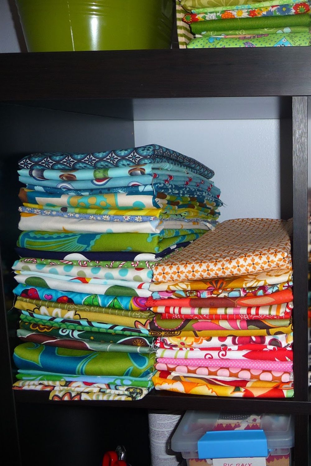 Folding My Fabric Stash - Blue Susan Makes